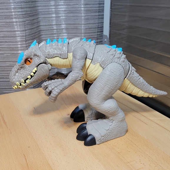 Fisher-Price | Toys | 220 Fisherprice Imaginext Jurassic World ...